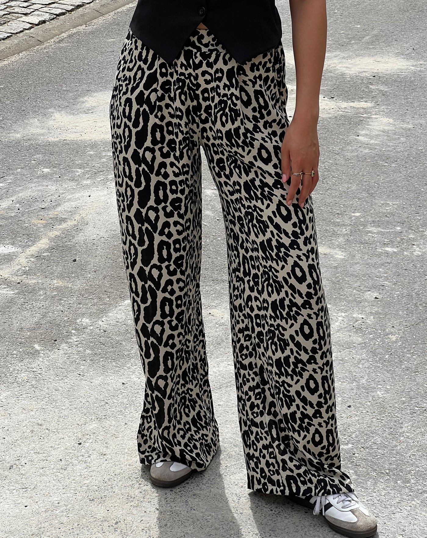 JULIE LEOPARD PANTALON BEIGE | Most Wanted