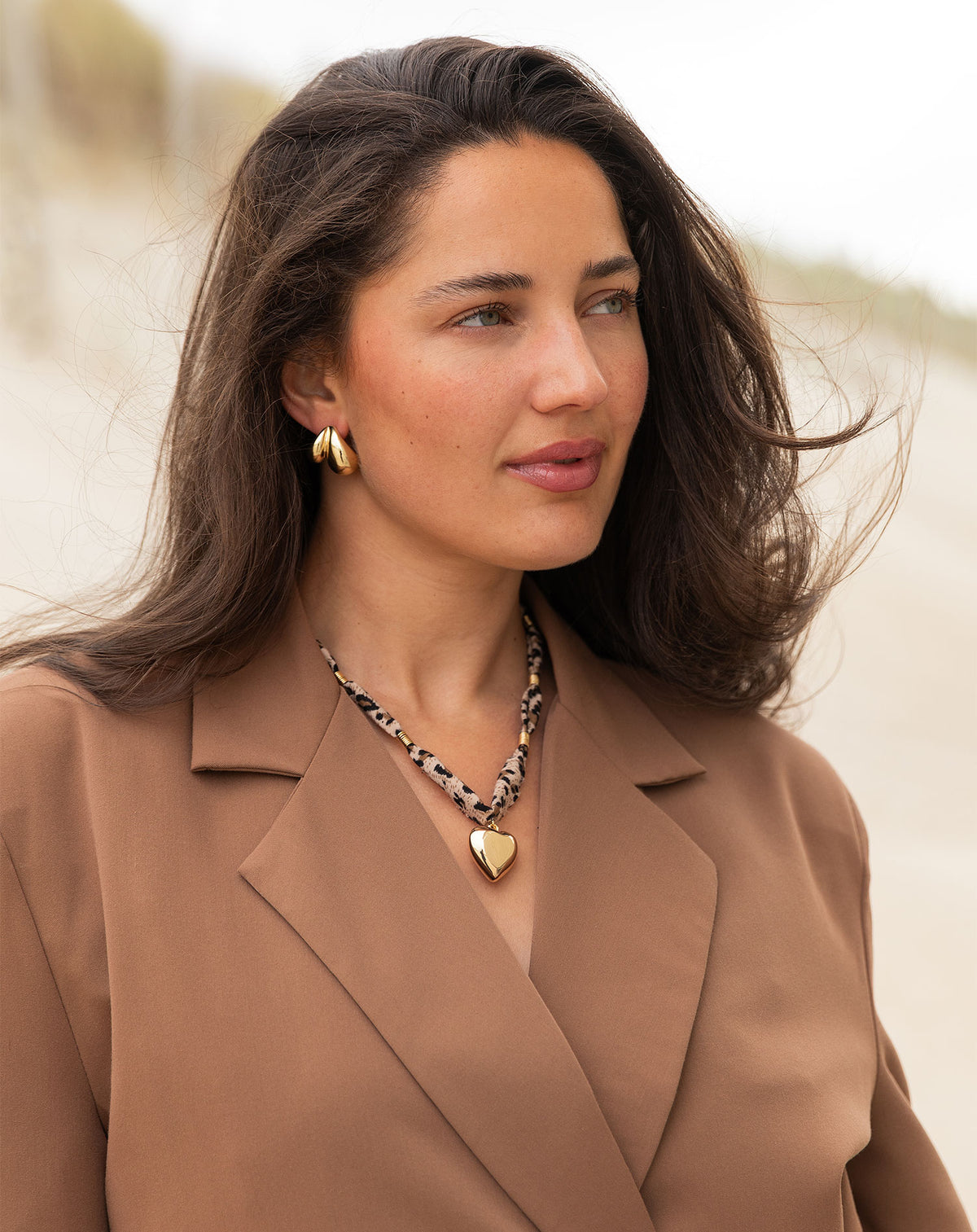 LEO HEART CORD KETTING | Most Wanted