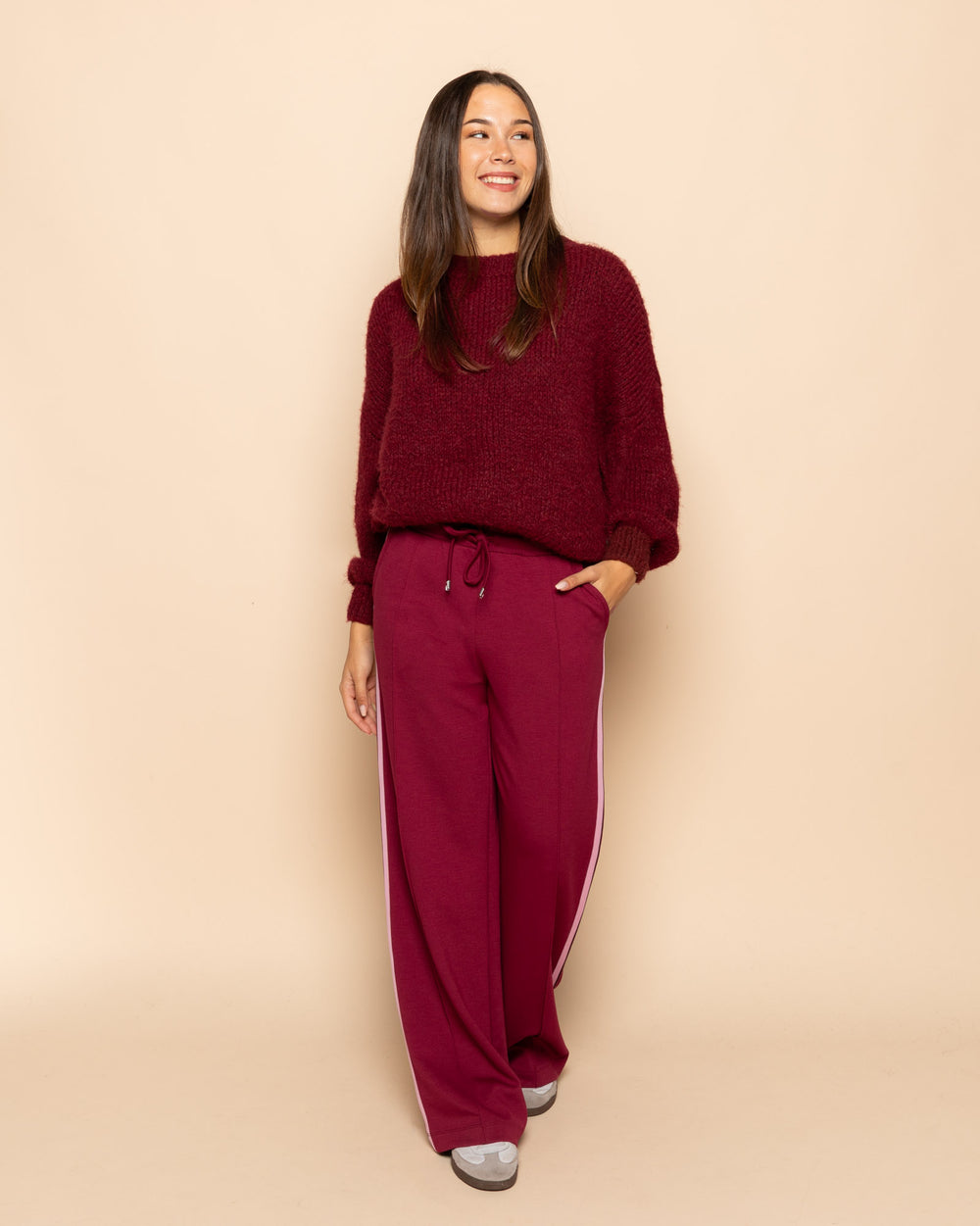 SCUBA PINTUCK TAPE PANTS TALL BURGUNDY | Most Wanted