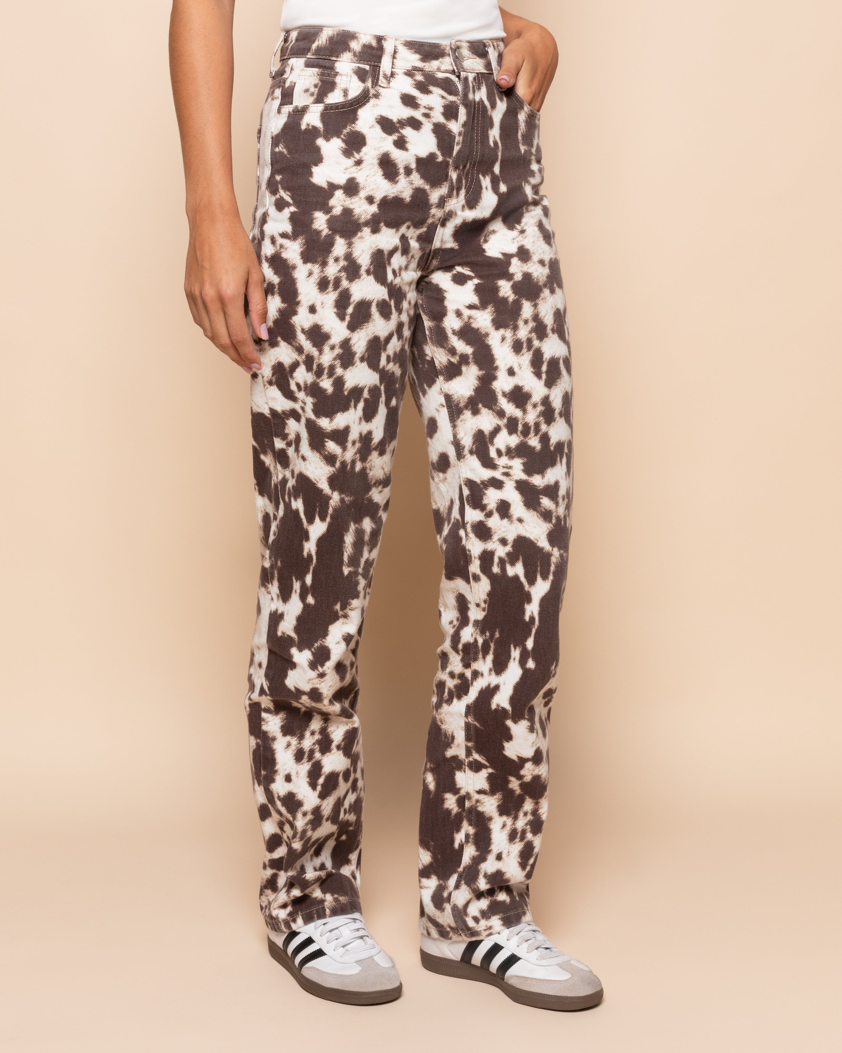 COW ALLOVER JEANS BRUIN | Most Wanted